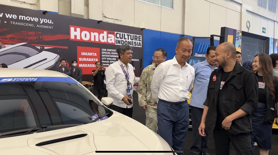 Tiga Mobil Legendaris Honda Unjuk Gigi di IMX 2024 - GetPost.id