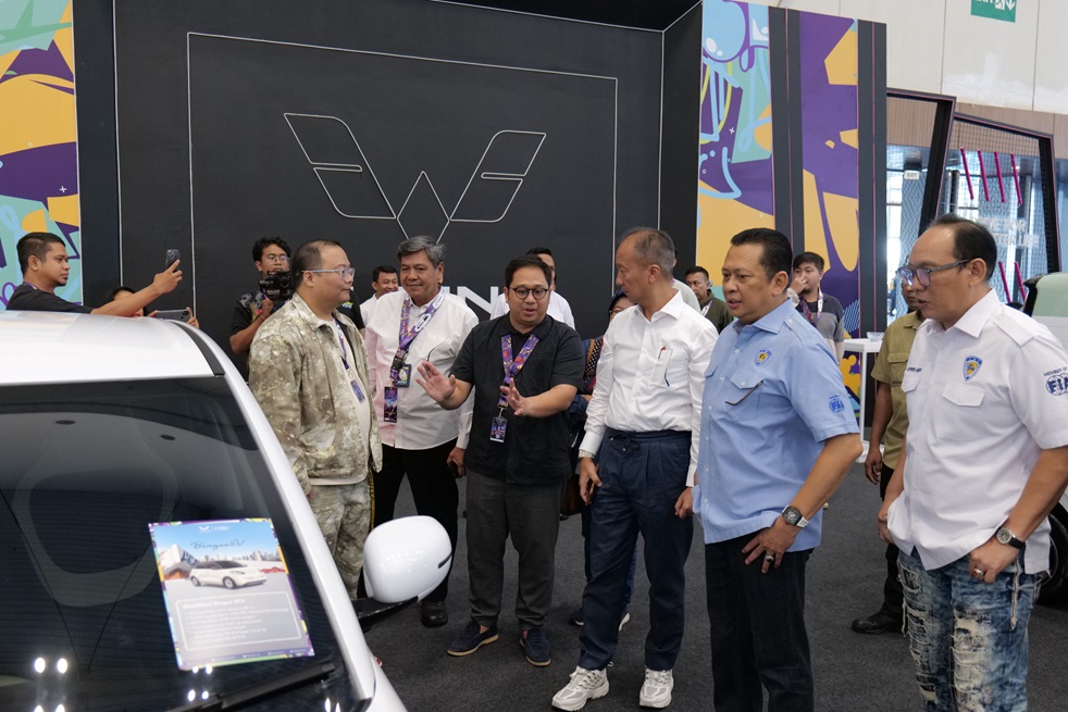 Wuling Meriahkan IMX 2024 dengan BinguoEV dan Alvez Modifikasi - GetPost.id